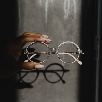 Optometrist and Eyewear: Optical glasses and sunglasses | DOYLE